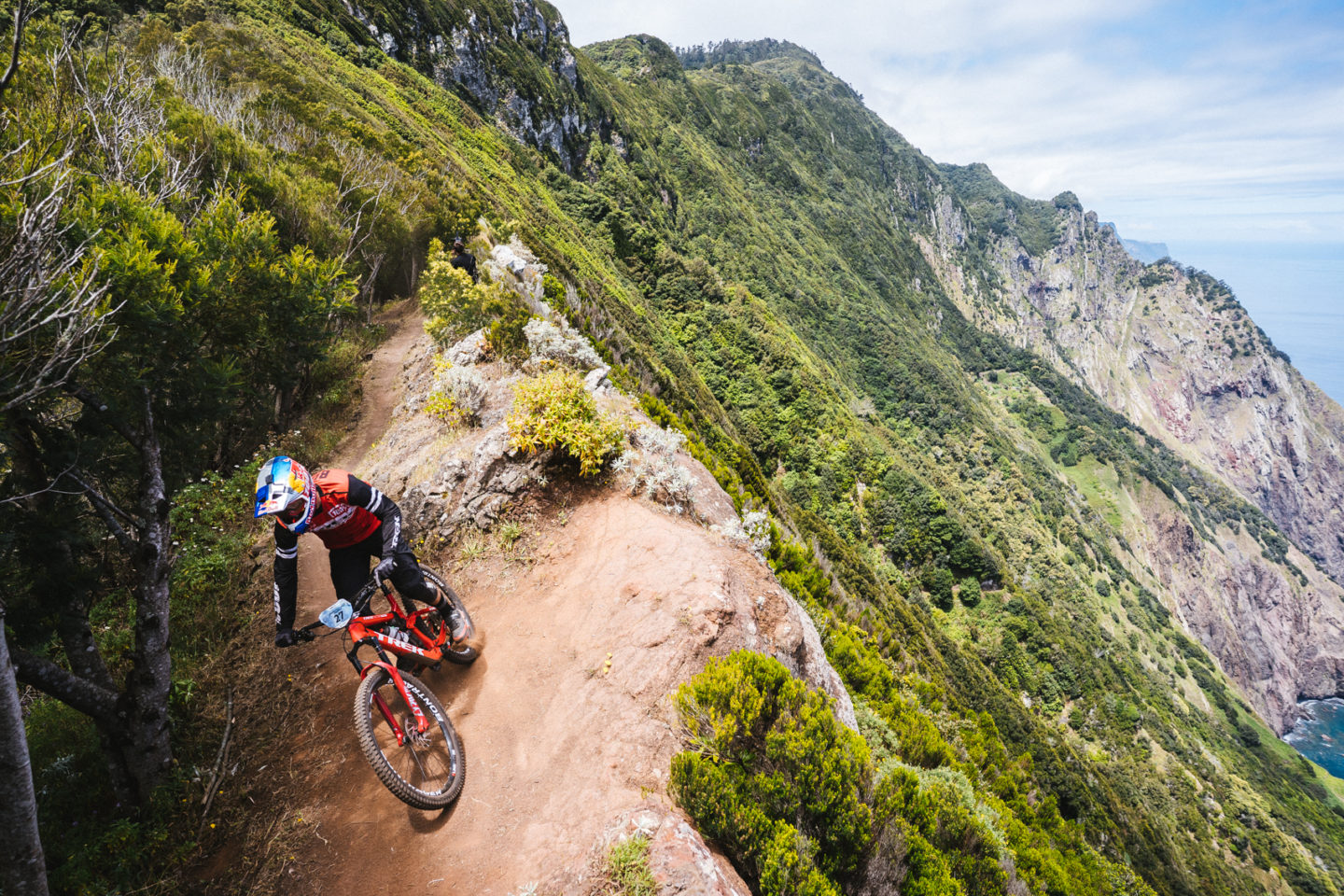 Video: Enduro World Series track preview | Trek Race Shop