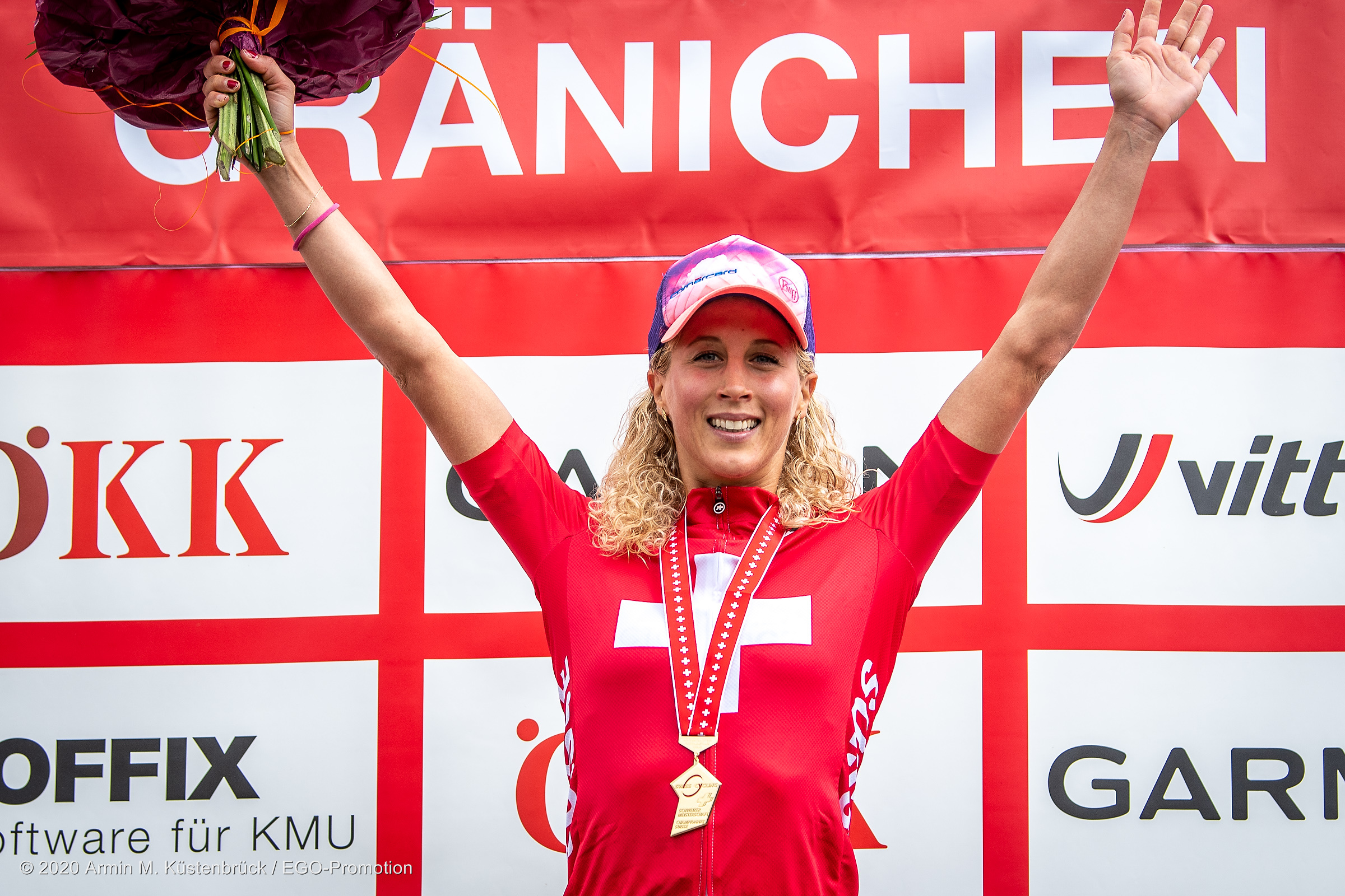 Jolanda makes it six! | Trek Race Shop