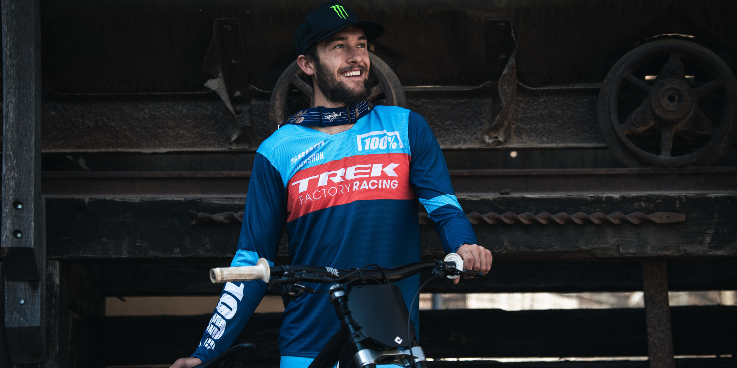 How Charlie Harrison rides his Session | Trek Race Shop
