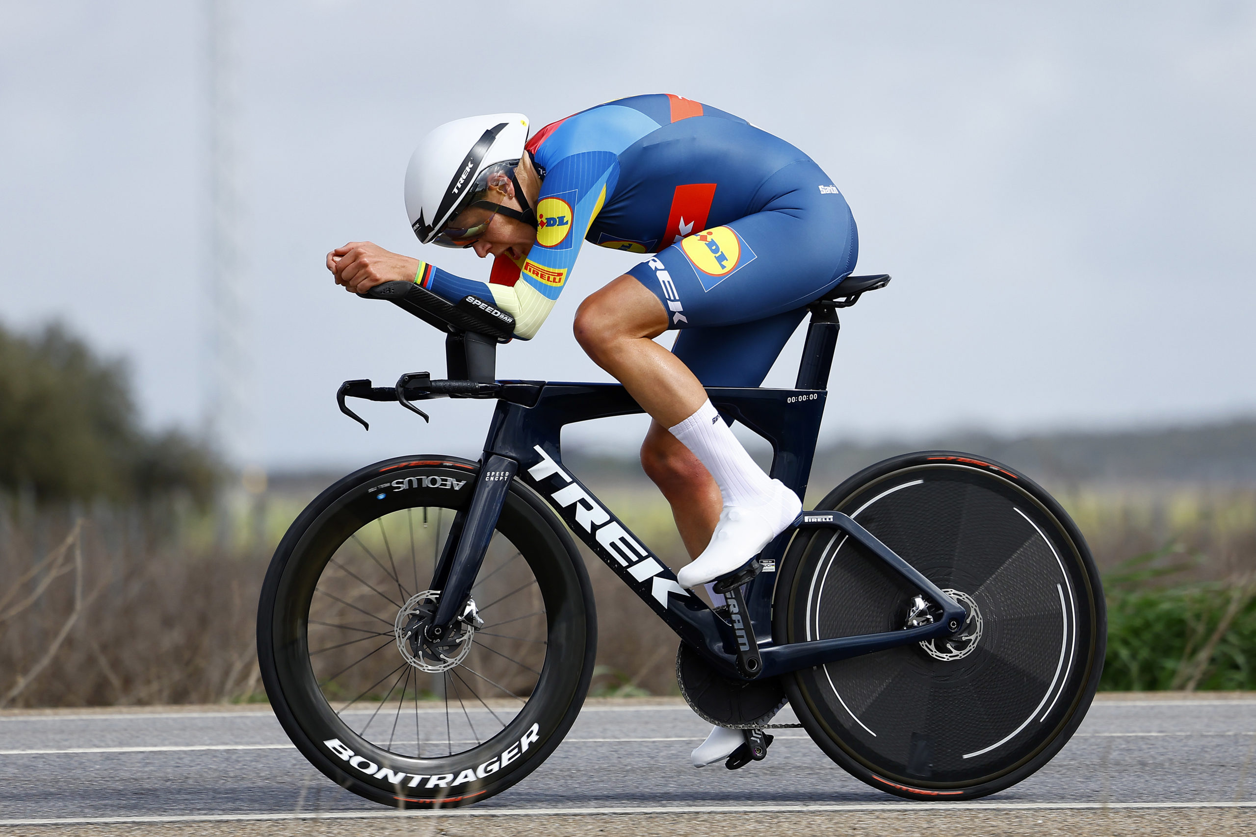 Ellen van Dijk leads Lidl-Trek 1-2 on her return from maternity | Trek ...