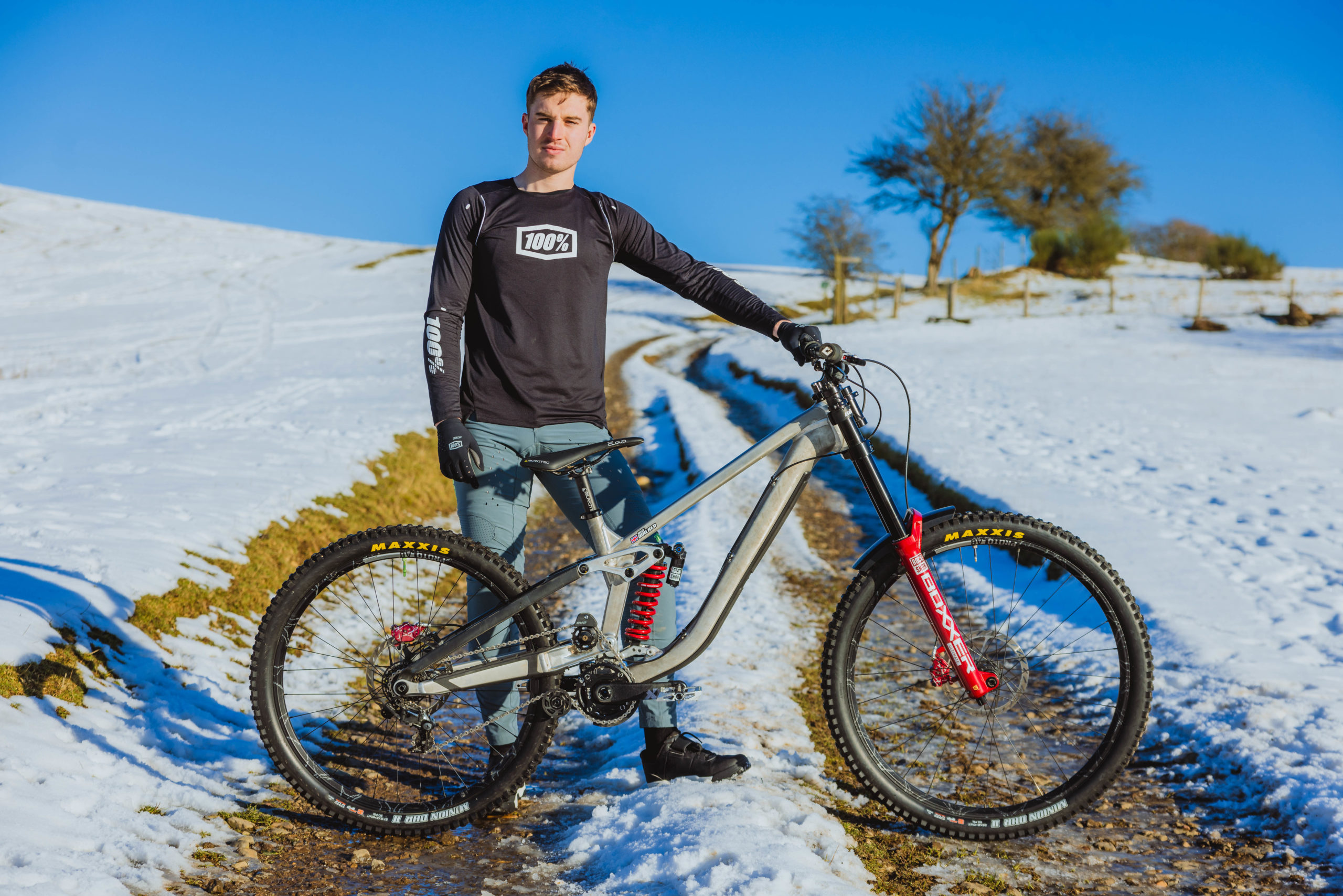 Trek Factory Racing DH is racing prototype Sessions all season. Here's ...