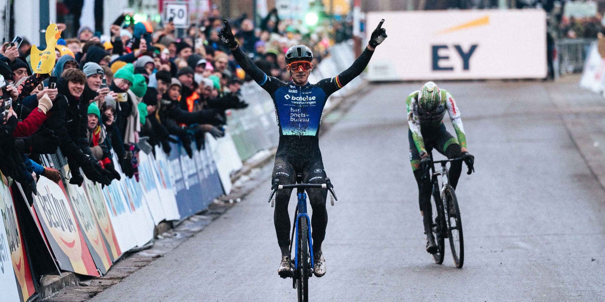 Thibau Nys wins second-straight Belgian championship after a wild ...